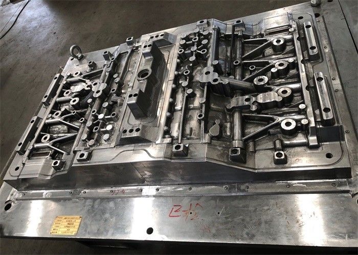 Engine Cylinder Head Die HRC45 Metal Casting Molds